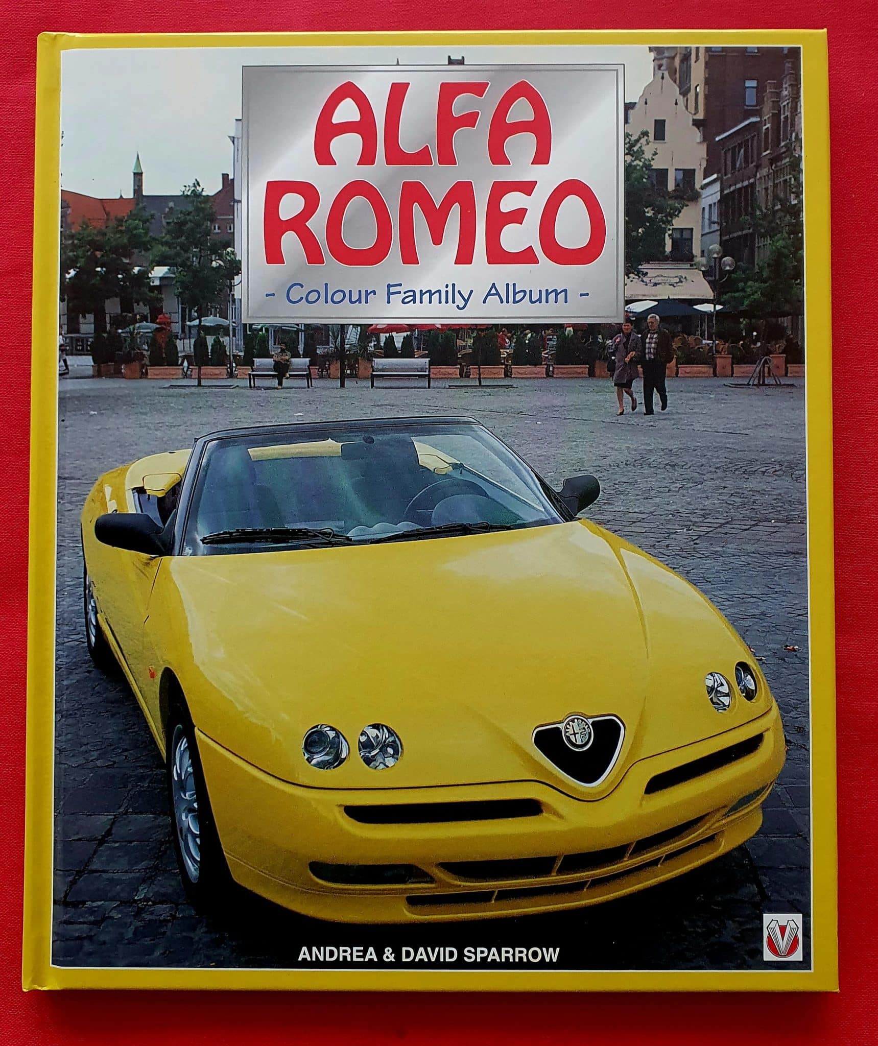 Alfa Romeo Colour Family Album - Frenky Autodokumentatie